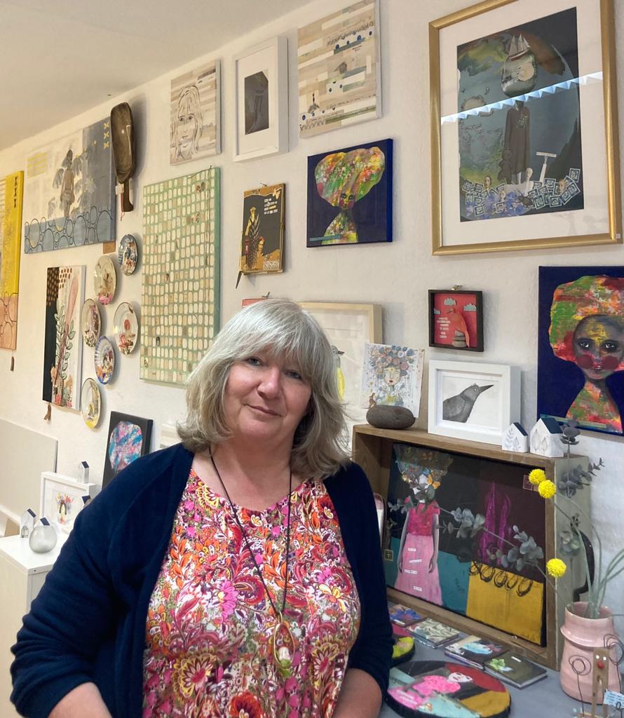 Monika Callies | Künstler:innen - Defacto Art Kunsttankstelle Lübeck