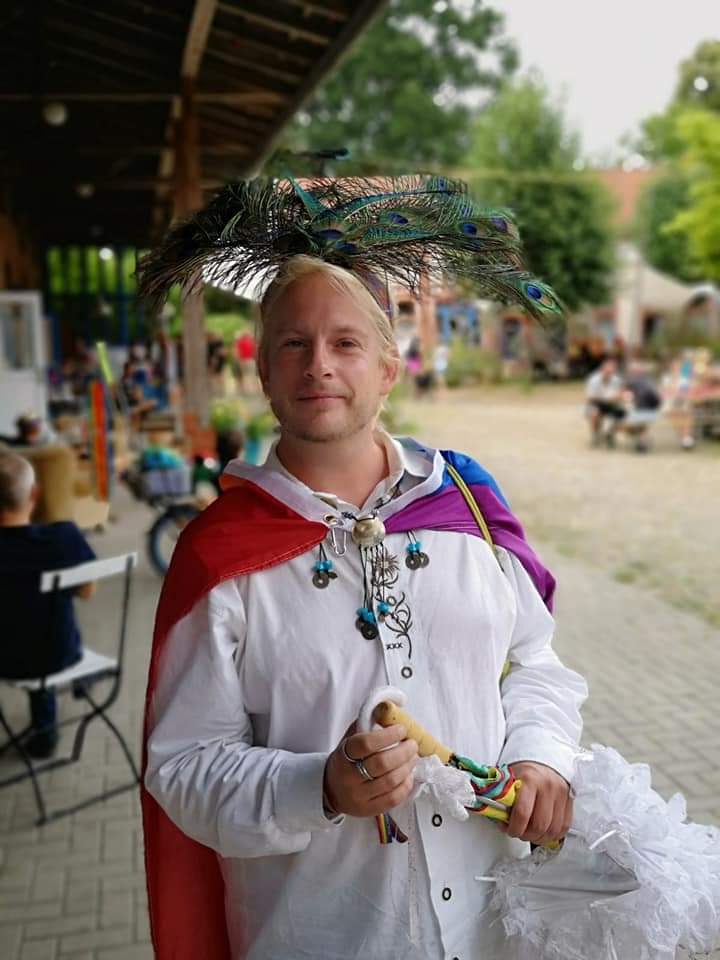 Dominik Wilke | Künstler:innen - Defacto Art Kunsttankstelle Lübeck